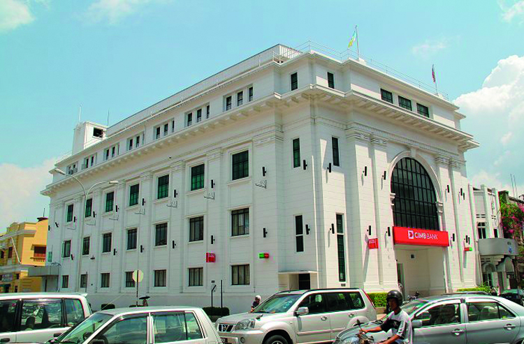 Selected British Colonial Era Overseas Chinese Personalities and Their Links to to Communities